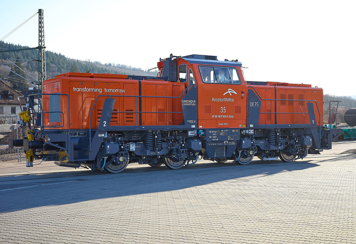 Diesel-elektrische Lokomotive DE75 an AMEH TRANS